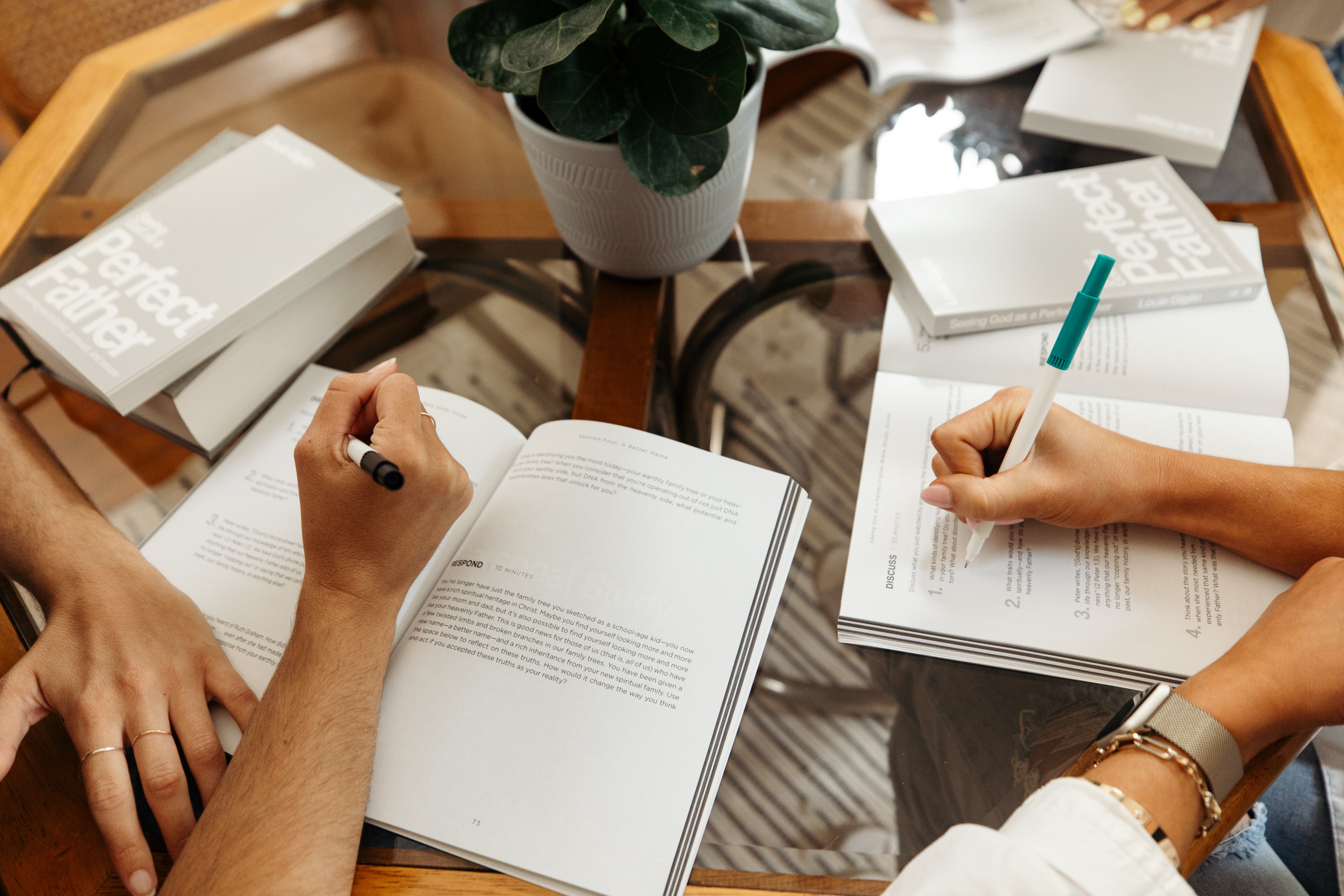 Study Guide Bundles – Passion Resources